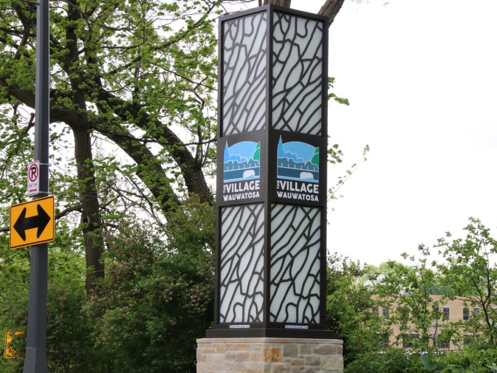 Custom Exterior Signs - Graphic House, Inc.